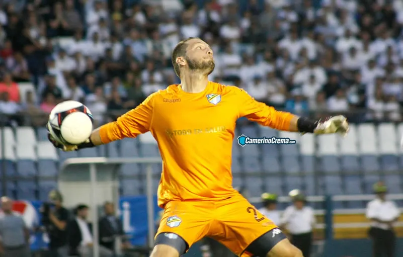 Kevin Moscoso, a la espera de un nuevo equipo - CamerinoCrema.com